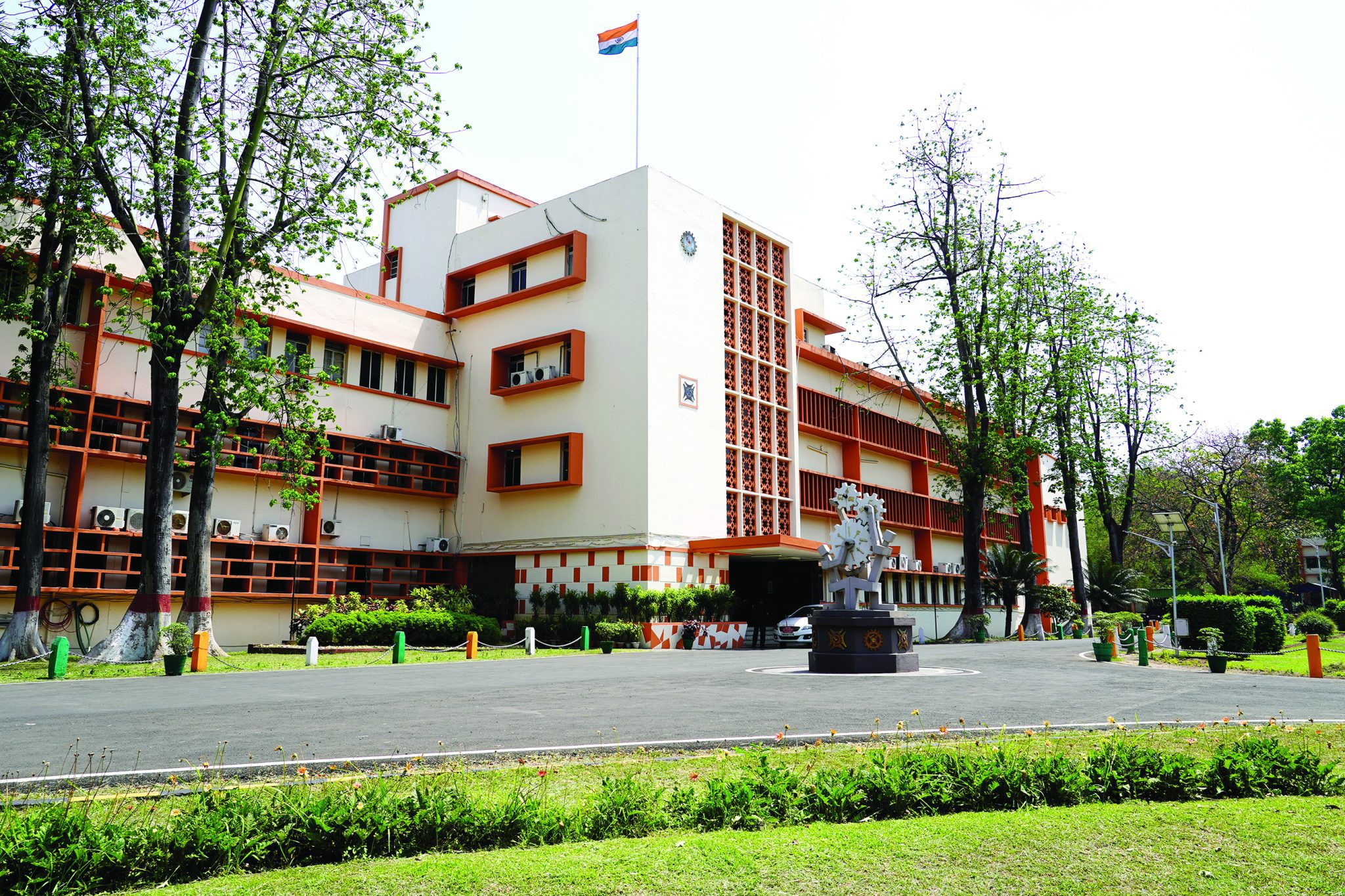 Revolutionising Machine Innovation and Engineering Excellence ...